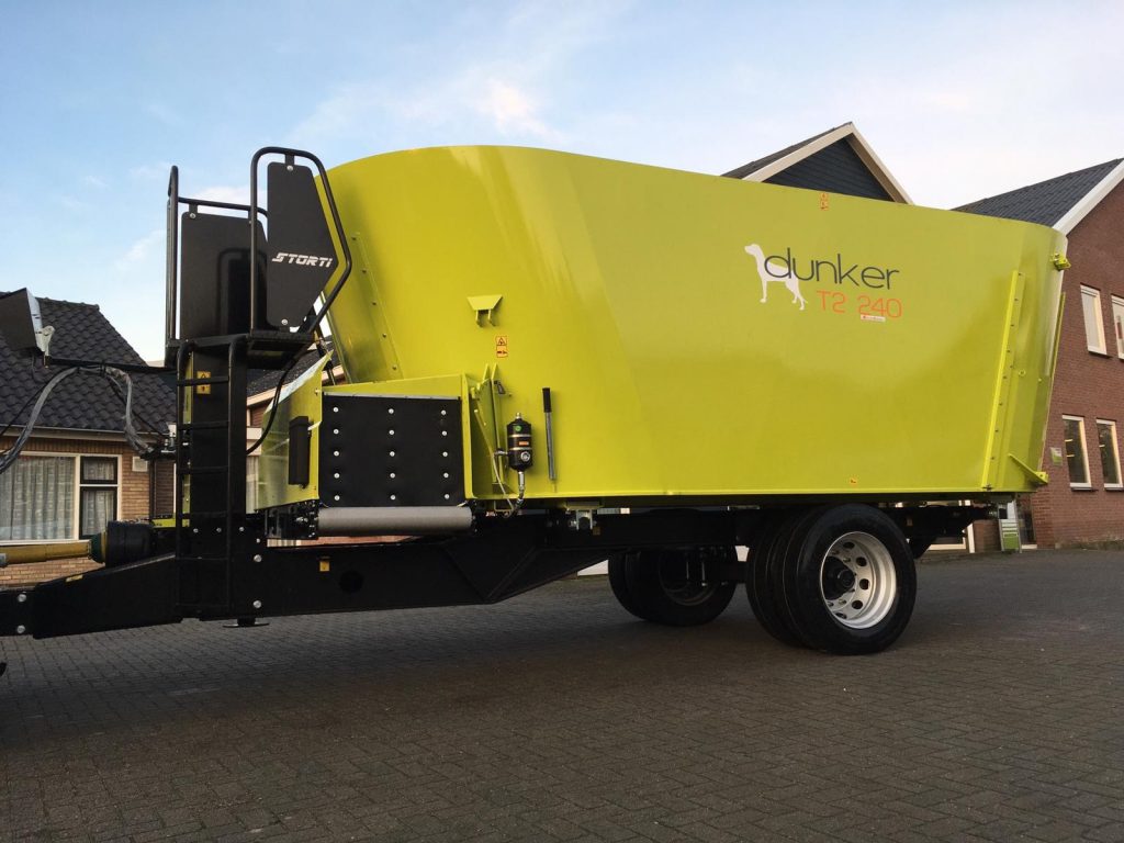 Storti Dunker T2 240 afgeleverd aan melkveebedrijf van Dasselaar - De Kruyf