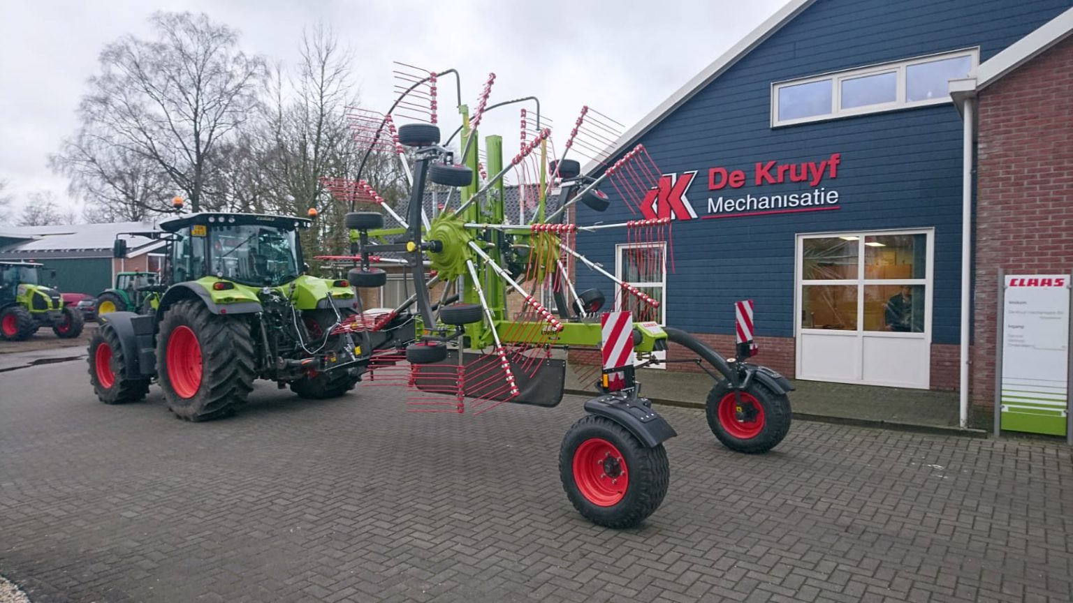 Claas Liner 2800 Trend afgeleverd - De Kruyf
